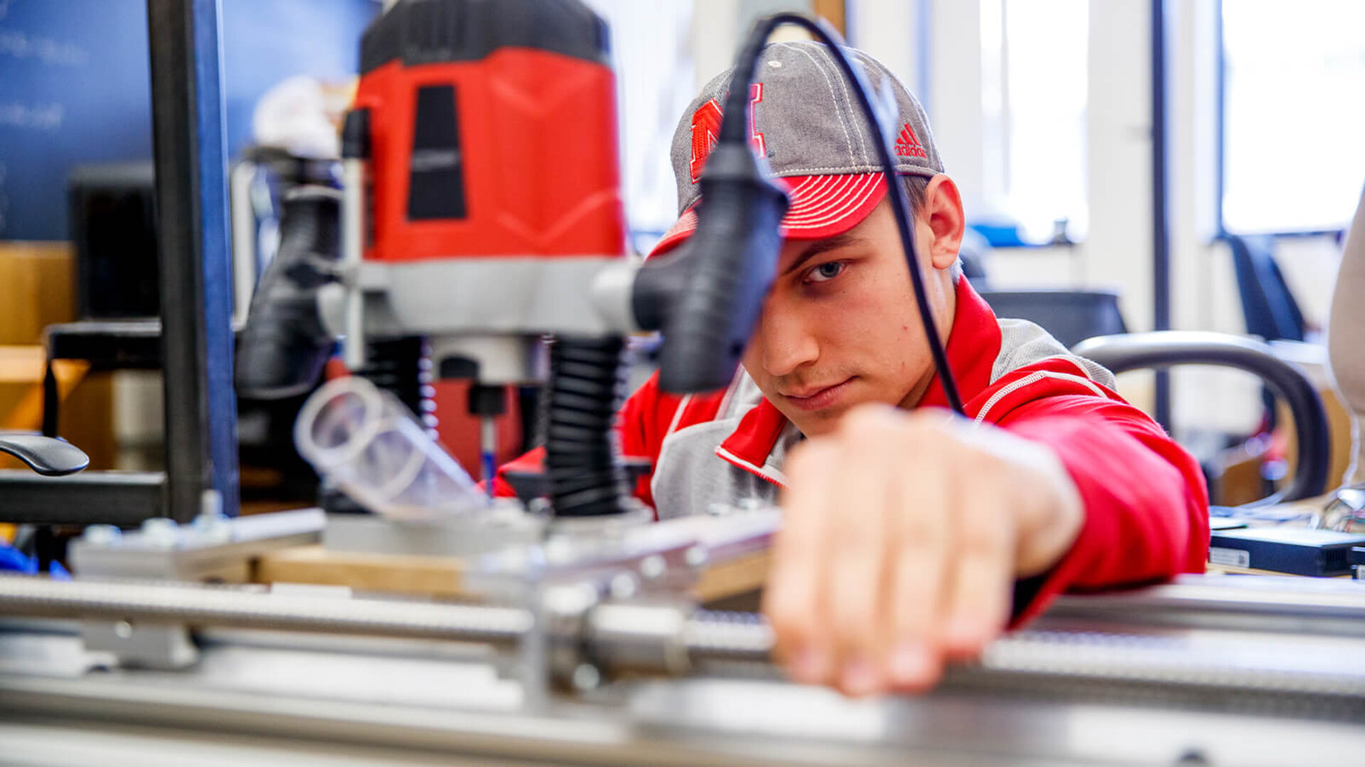 Majors & Minors | Mechanical & Materials Engineering | College of ...